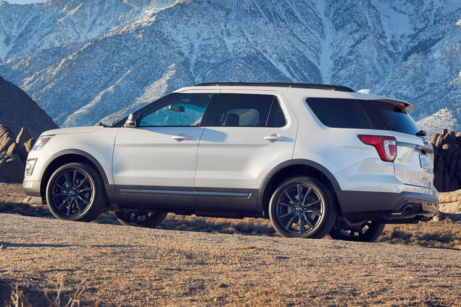 2017 Ford Explorer Reliability and Recalls | CarIndigo.com